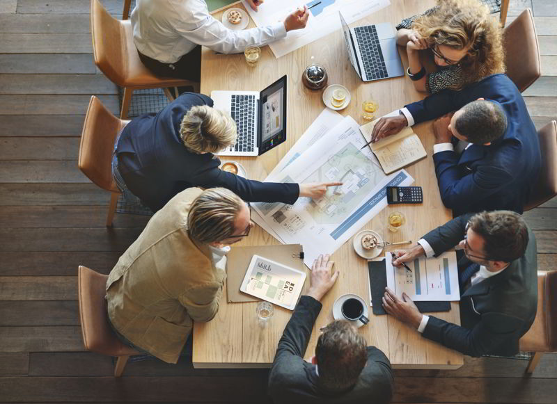 STEP BY STEP: ¿Cómo gestionar una empresa en 4 pasos? STEP BY STEP: ¿Cómo gestionar una empresa en 4 pasos?